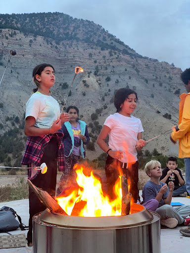 Red Hill Elementary 5th Graders Embrace the Magic of Sweetwater